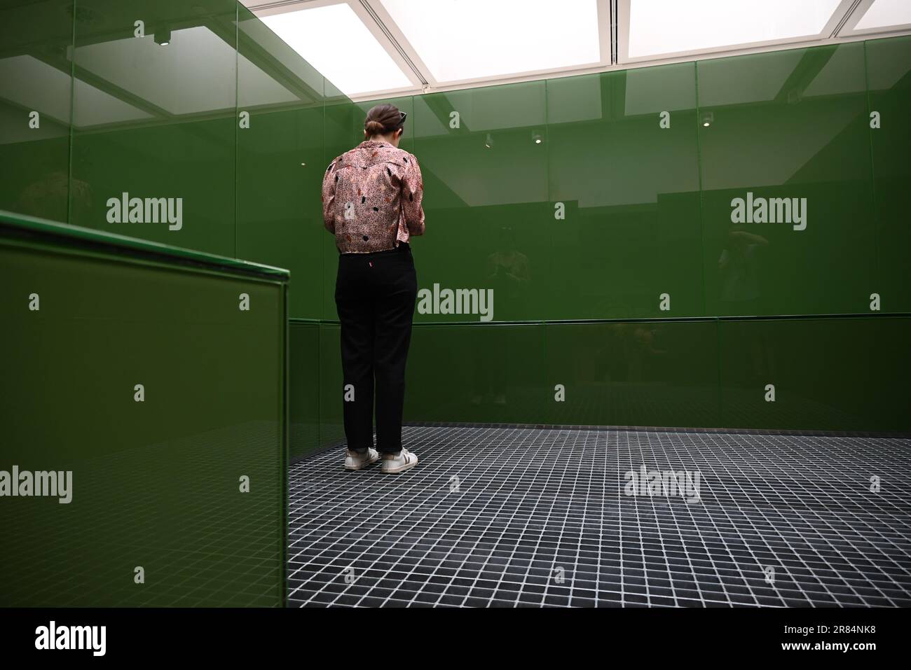 Diffirent forms of care are made visible throughout the exhibition ...