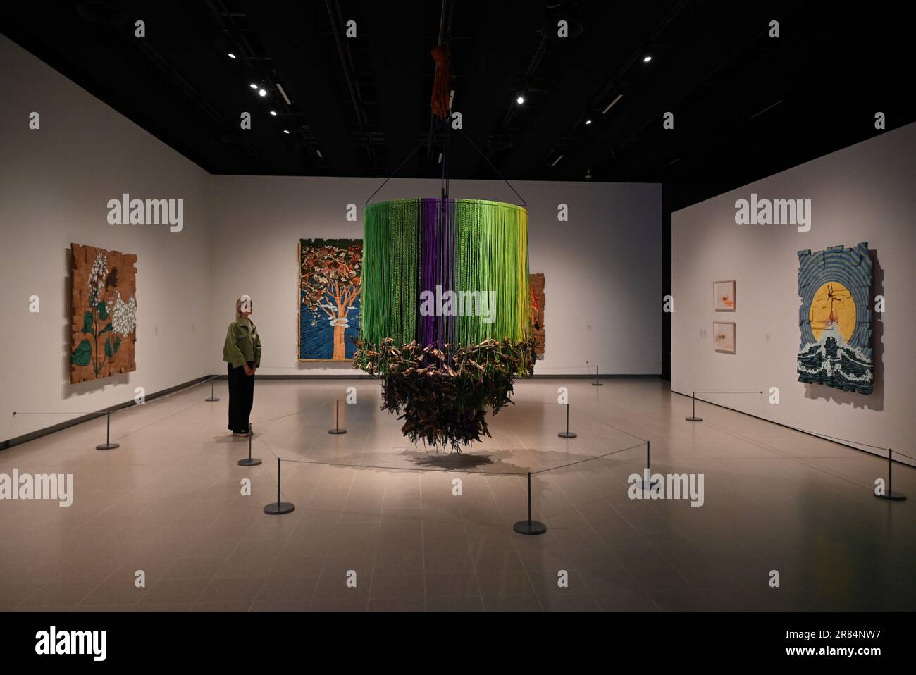 Diffirent forms of care are made visible throughout the exhibition ...