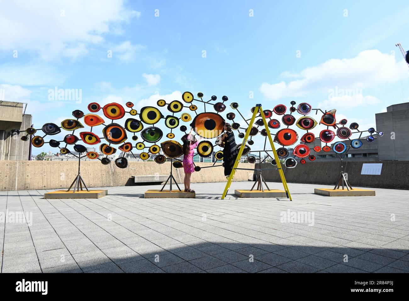 Diffirent forms of care are made visible throughout the exhibition ...