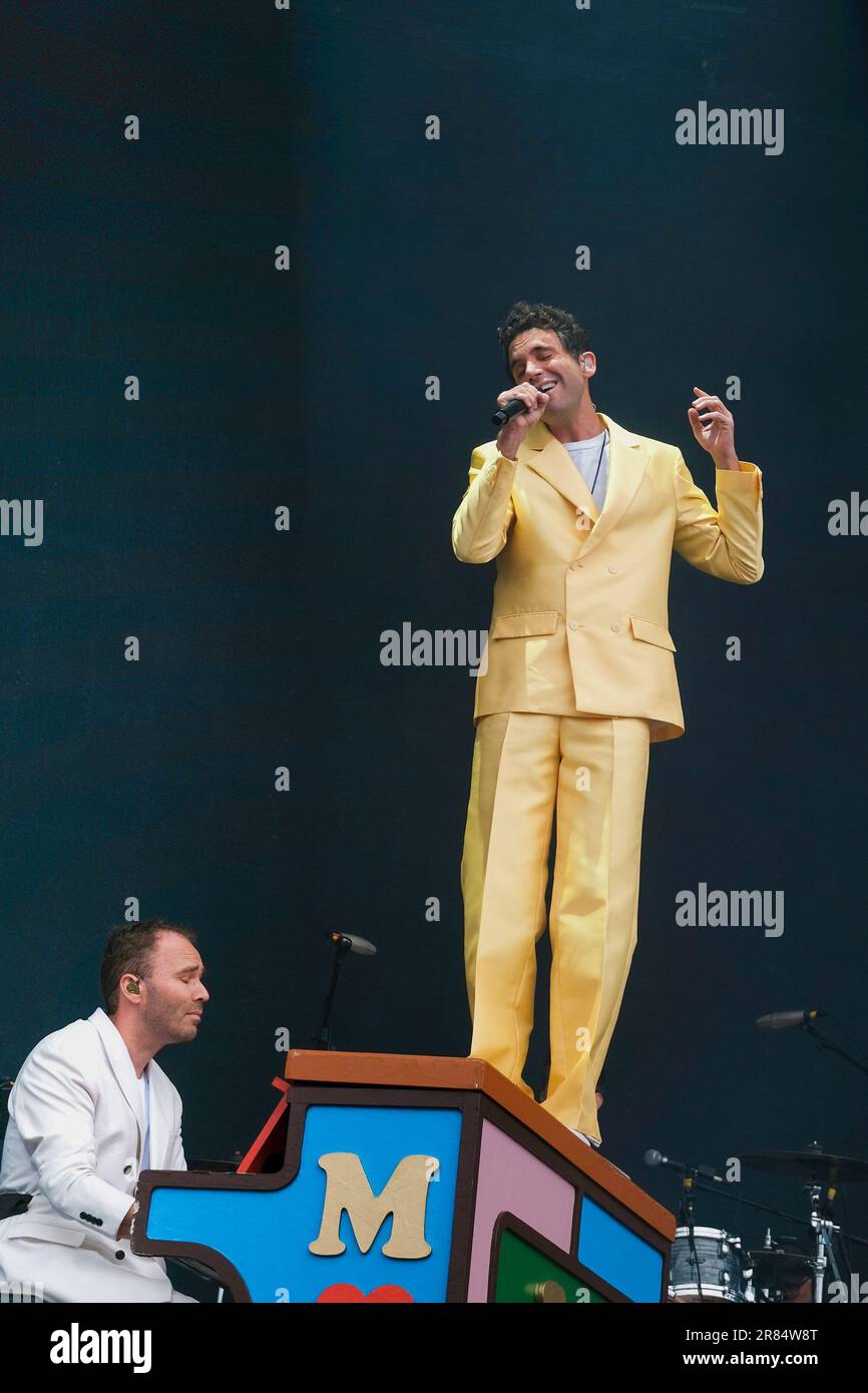 Newport, UK. 18th June, 2023. Singer songwriter Michael Holbrook ...