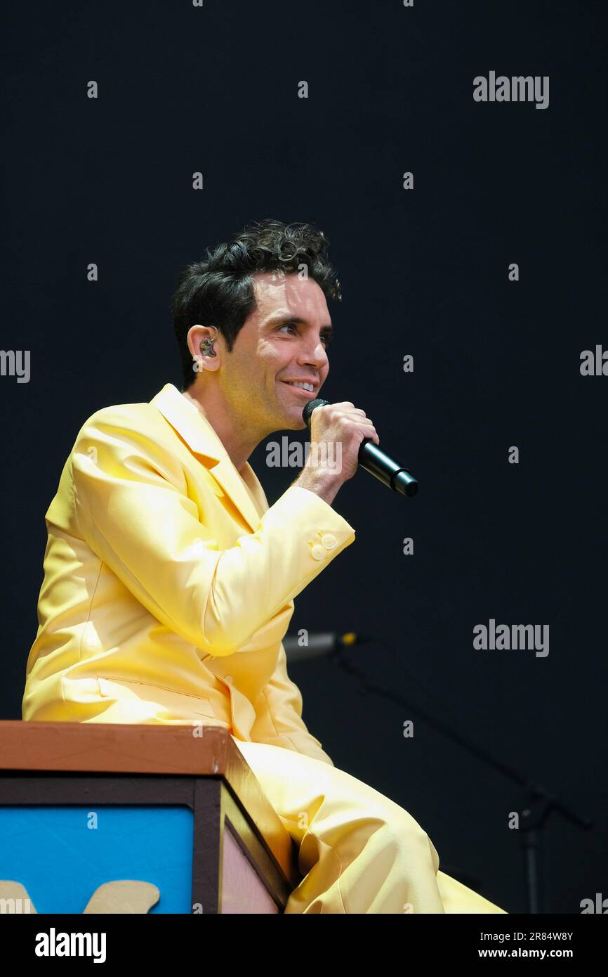 Newport, UK. 18th June, 2023. Singer songwriter Michael Holbrook ...