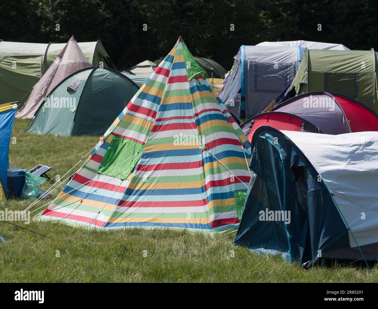 Pyramidal tents hi-res stock photography and images - Alamy