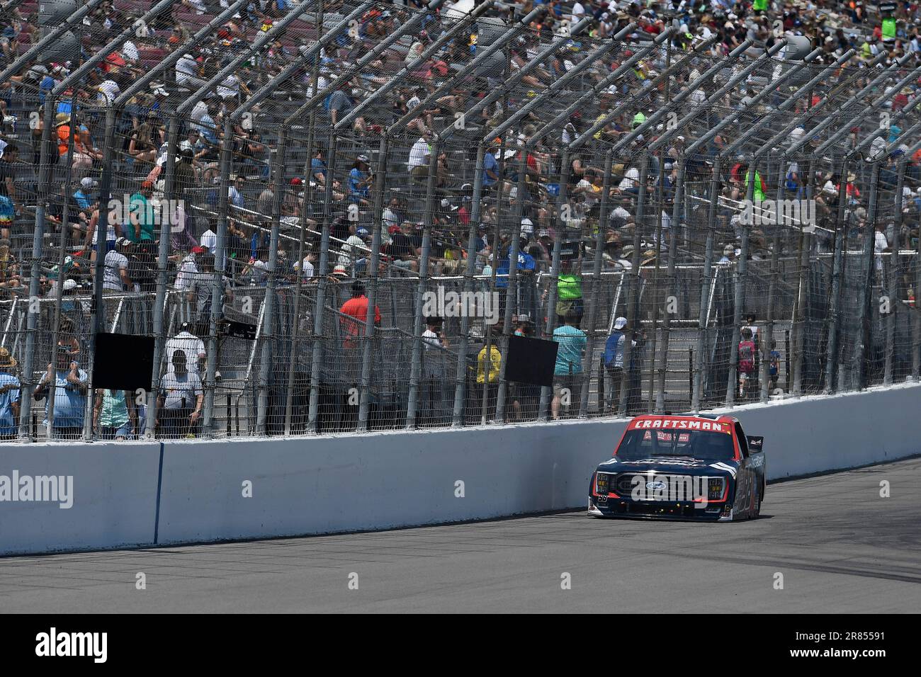 MADISON, IL - JUNE 03: Ty Majeski (#98 ThorSport Racing Road Ranger ...