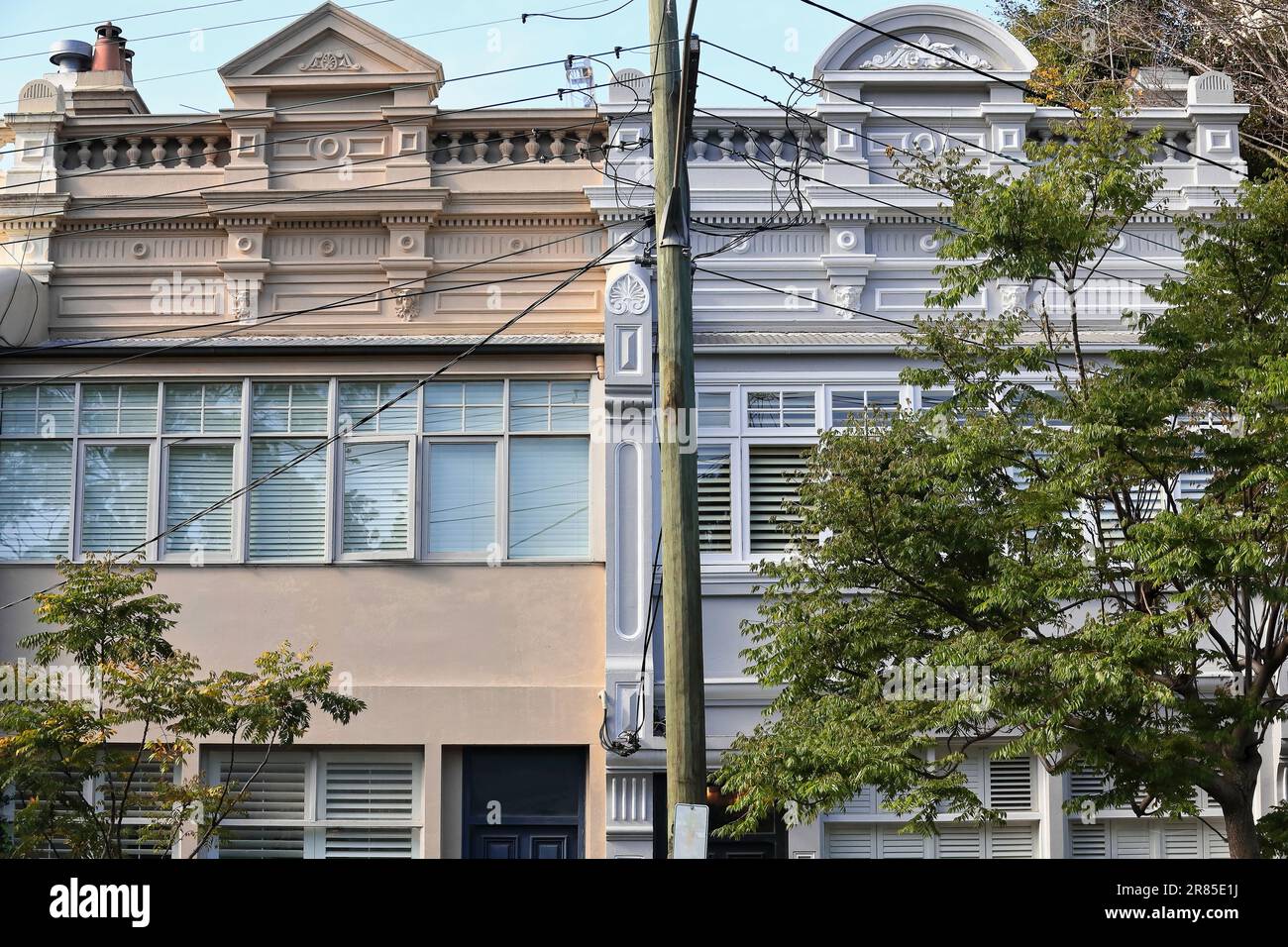 Melbourne style parapet hi-res stock photography and images - Alamy