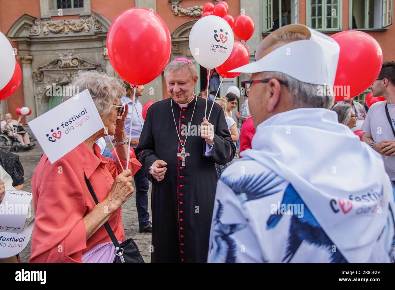Catholic church pro life hi-res stock photography and images - Alamy