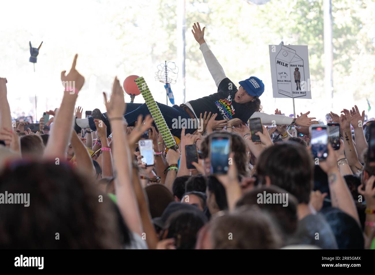 Neil smith peach pit hi-res stock photography and images - Alamy