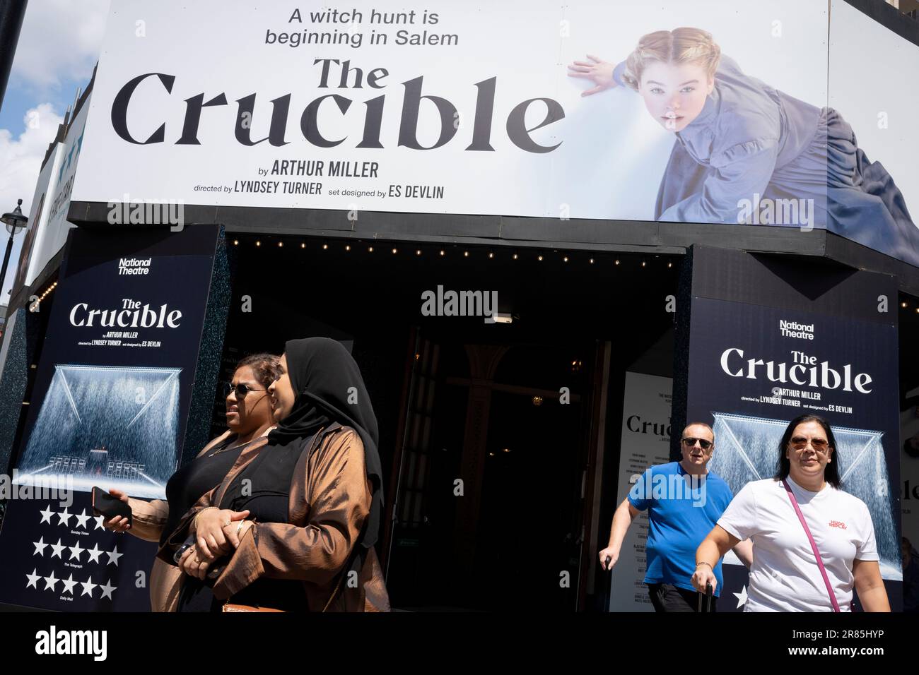 Abigail olivier hi-res stock photography and images - Alamy