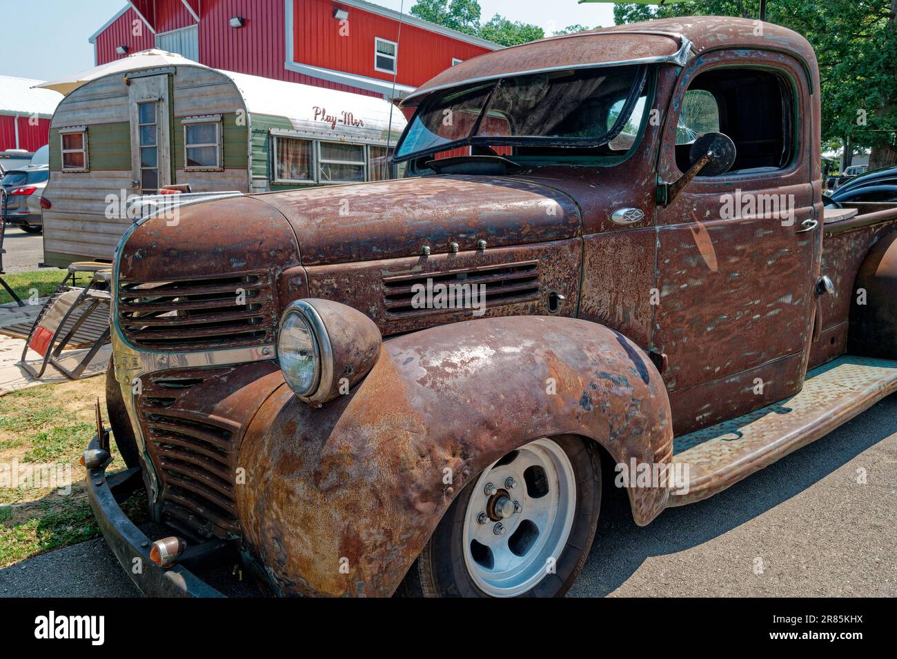 Vintage antique dodge truck hi-res stock photography and images - Alamy