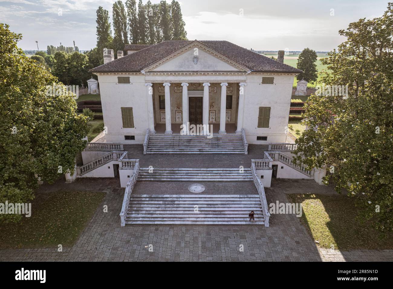 The magnificent Villa Badoer, an architectural gem located in Fratta ...