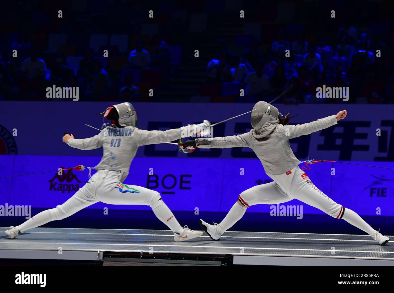 Fencing sabre final between hi-res stock photography and images - Alamy
