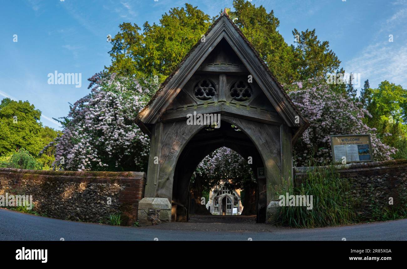 Wendover church hi-res stock photography and images - Alamy