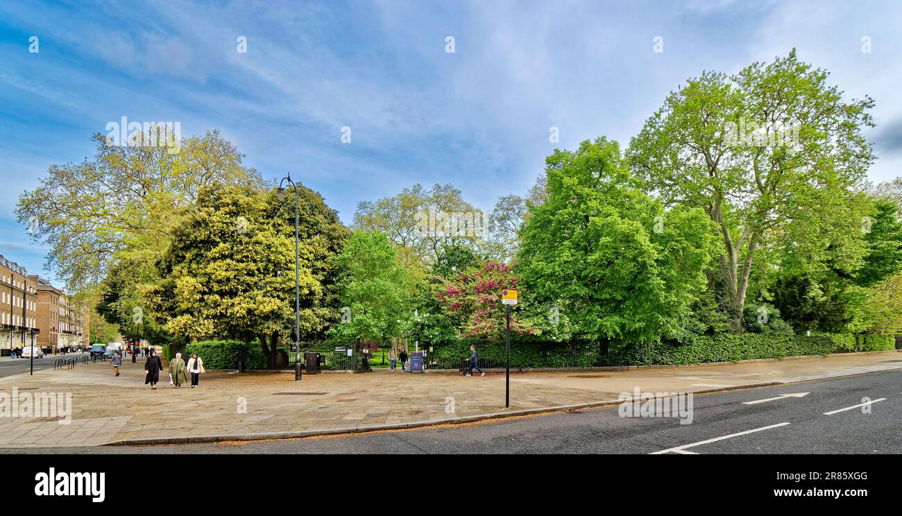 Russell square london spring hi-res stock photography and images - Alamy