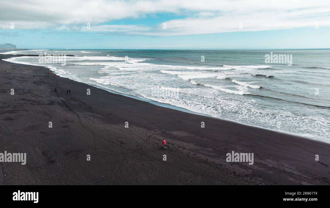 Dangerous black sand beach, Iceland Stock Photo - Alamy