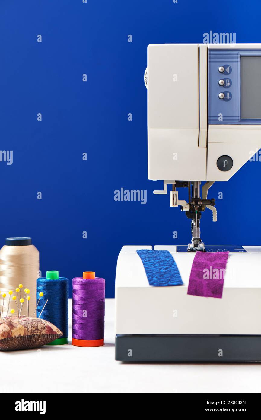 Modern sewing machine piece hi-res stock photography and images - Alamy