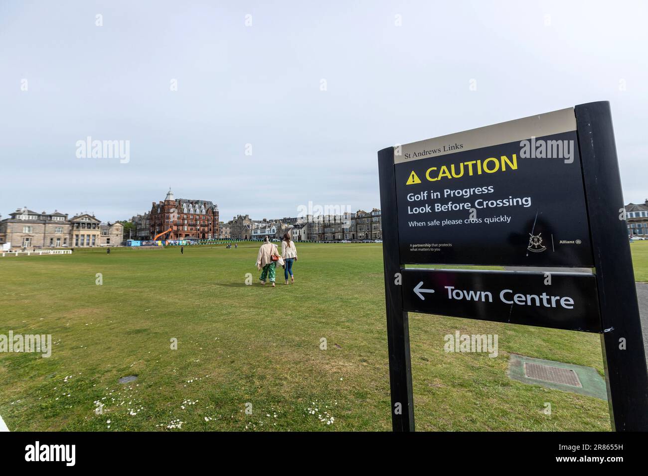 Caution and Town Centre sign, Old Course, golf course, St Andrews, Fife ...