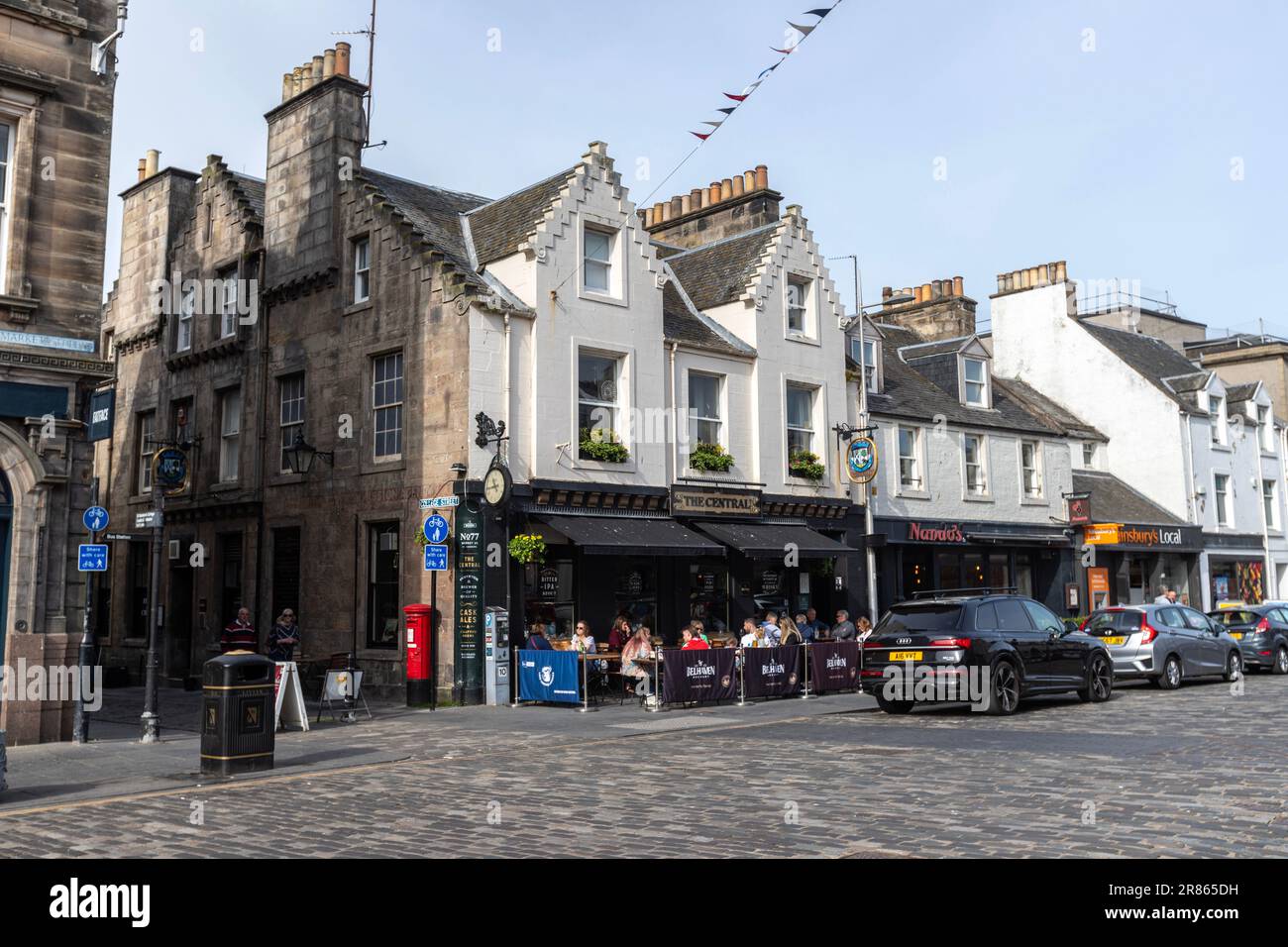 Central Bar, St Andrews, Fife , Scotland, UK Stock Photo - Alamy