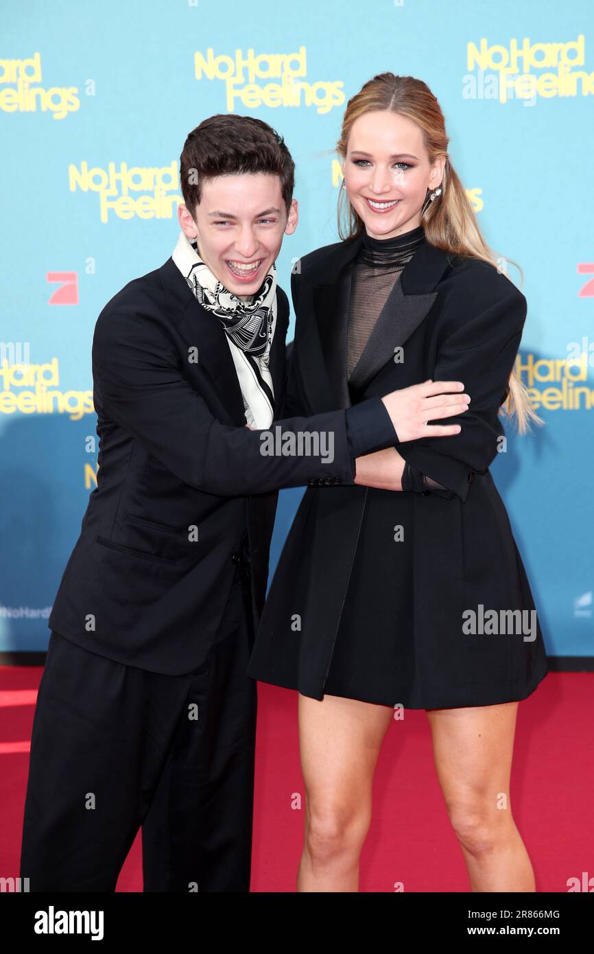 German premiere of no hard feelings hi-res stock photography and images ...