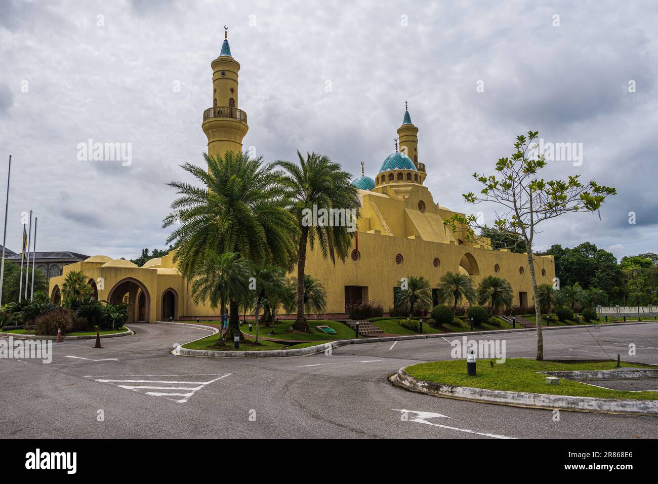 A wide angle photo of the Ash-Shaliheen Mosque in Brunei Stock Photo ...