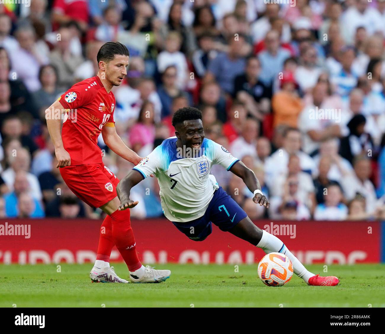 Bukayo saka england v north macedonia hi-res stock photography and ...