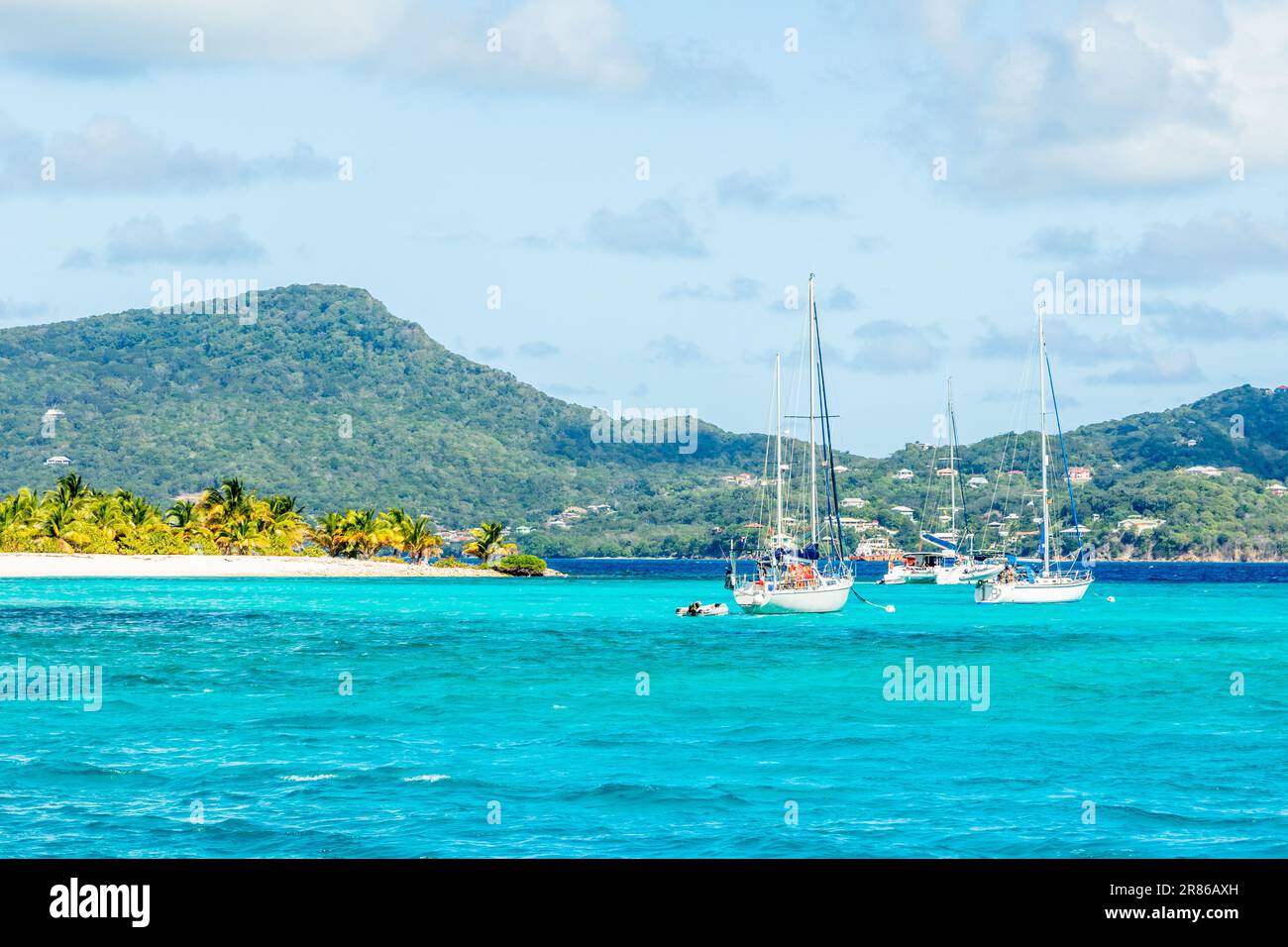 Paradise scene of caribbean sea island hi-res stock photography and ...