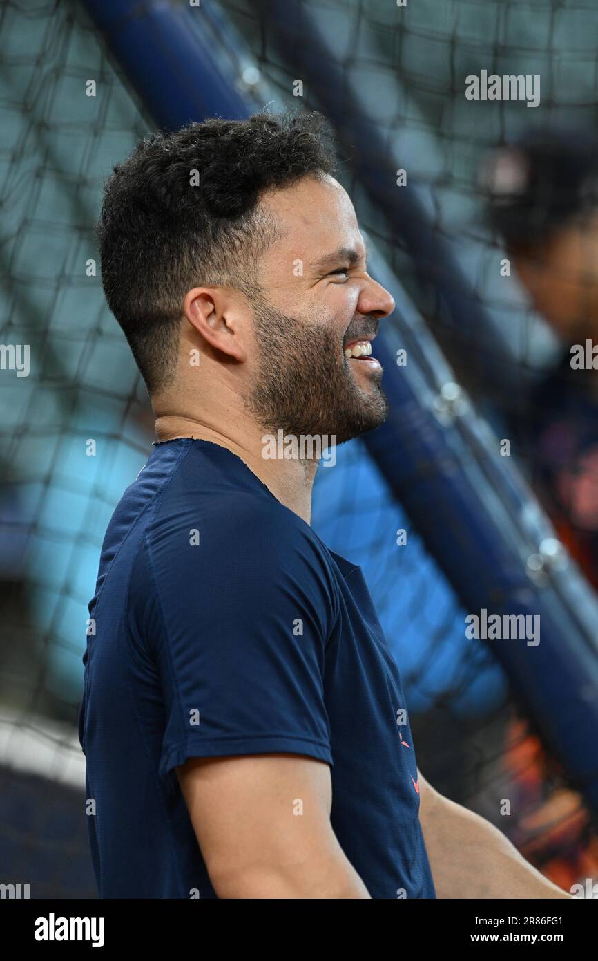 Houston Astros second baseman Jose Altuve (27) before the MLB interleague game between the ...