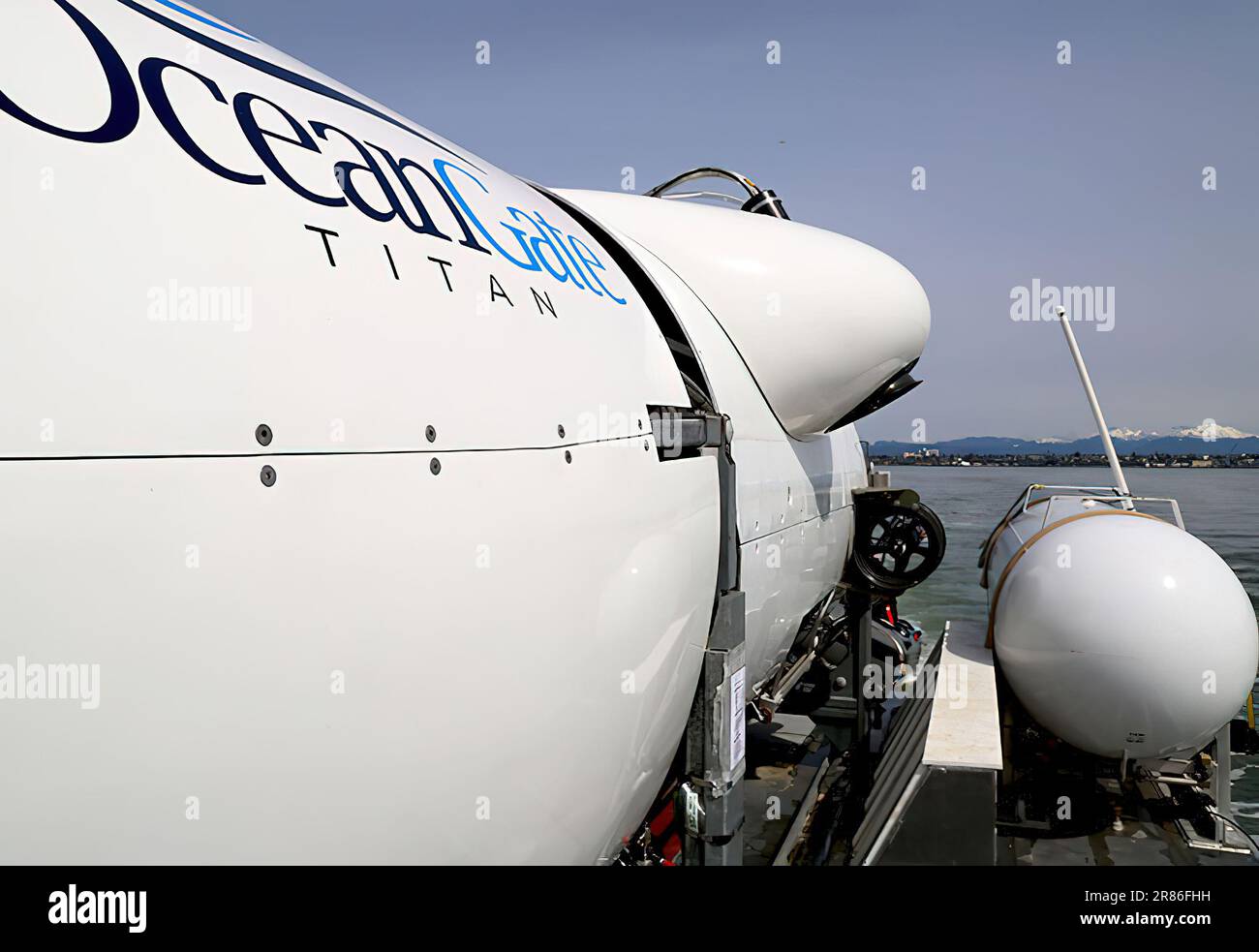 The Oceangate submersible "Titan". The United States Coast Guard is ...