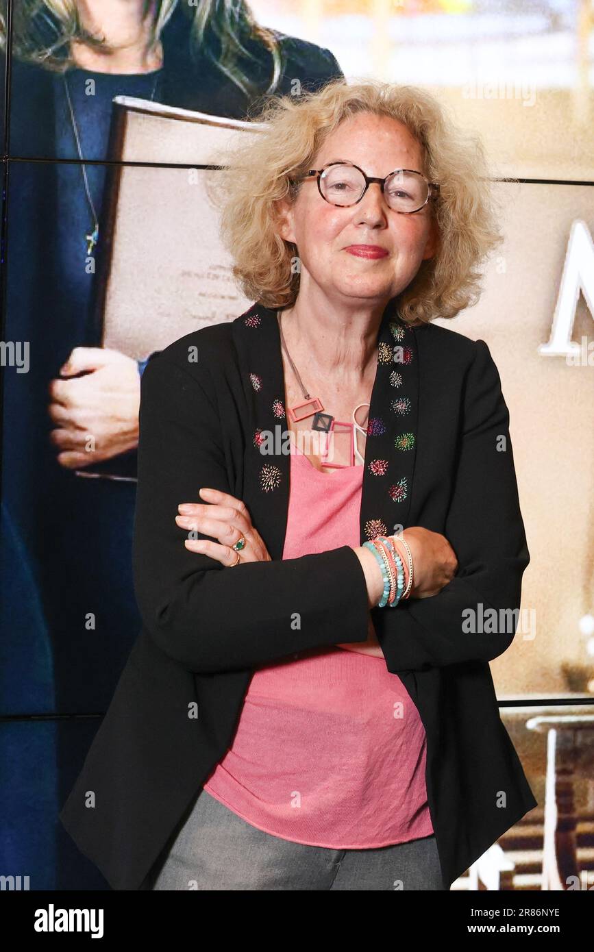 Anne-Isabelle Lacassagne and Virginie Sauveur lors de la premiere du ...