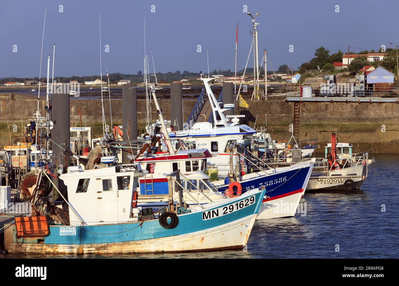 The oyster and fishing port at the end of the evening. Bourcefranc-le ...