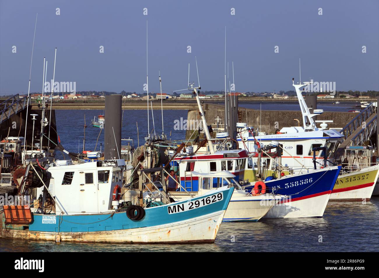 The oyster and fishing port at the end of the evening. Bourcefranc-le ...