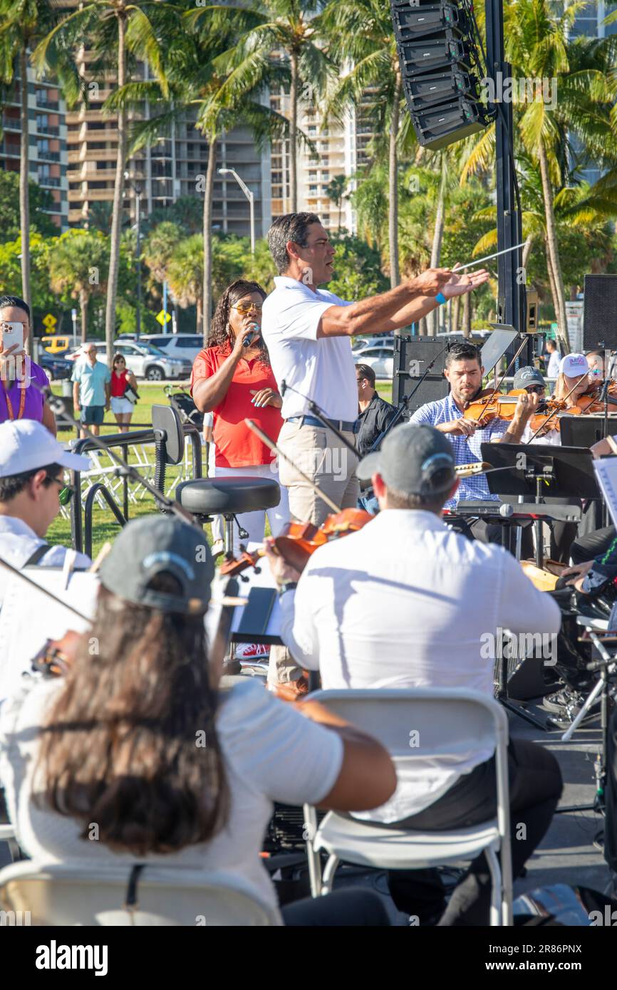 Mayor of Miami Francis X. Suarez conducts the Miami Symphony Orchestra ...