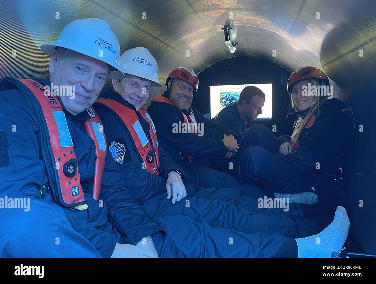 Inside the Oceangate submersible "Titan". The United States Coast Guard ...