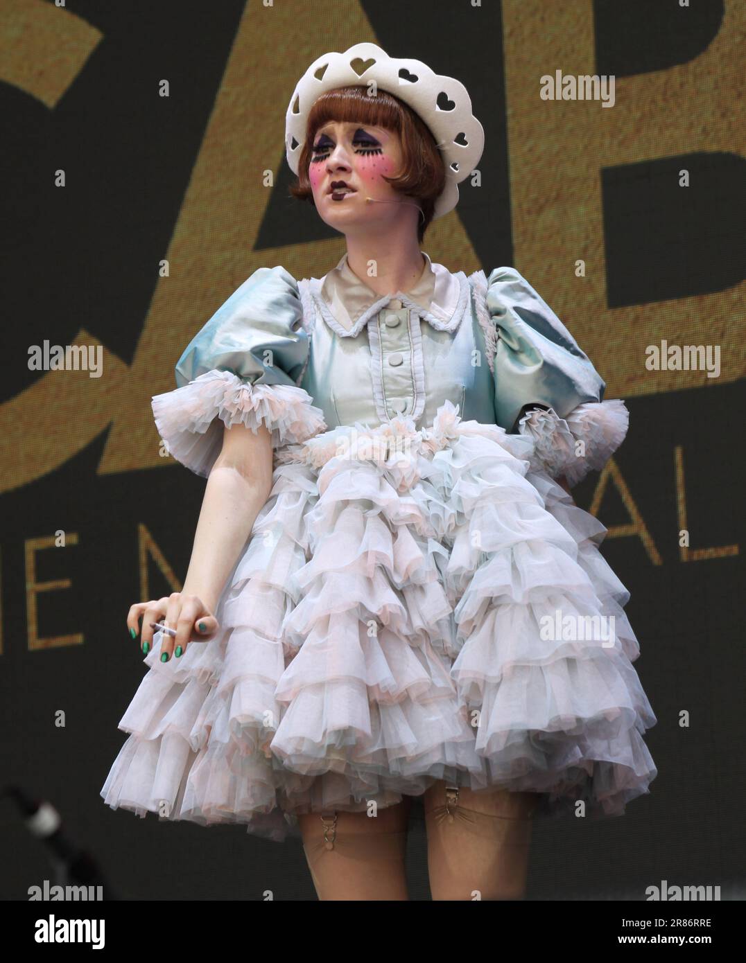 London, UK. Maude Apatow - daughter of Judd Apatow and Leslie Mann ...