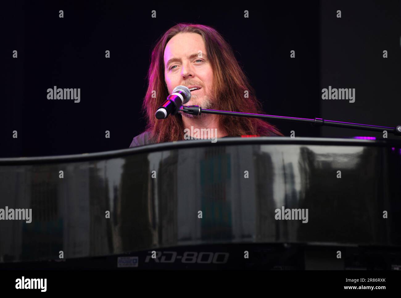 London, UK. Tim Minchin performs at West End LIVE 2023 to promote the ...