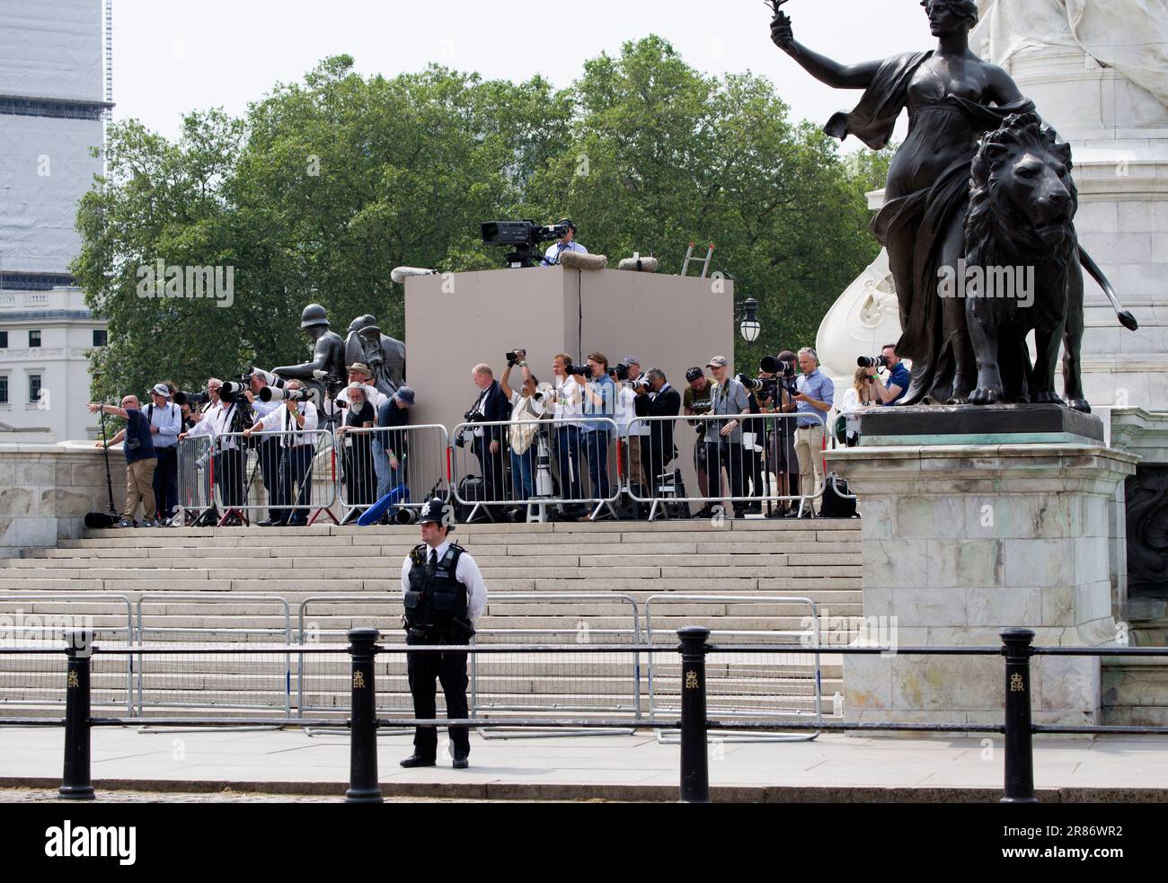 Press Photographers Trooping The Colour Color 2023 Stock Photo - Alamy