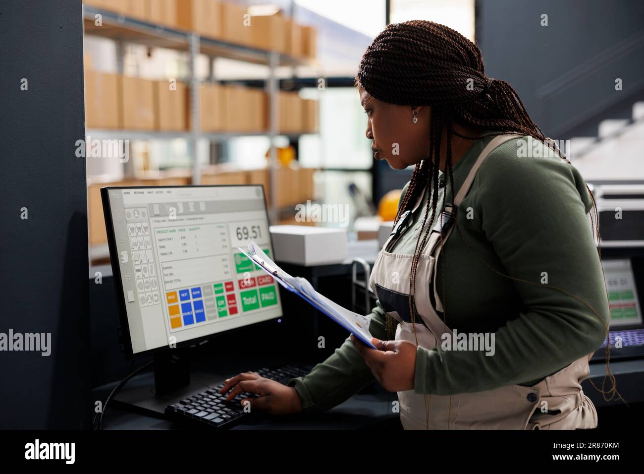 Factory stockroom boxes on shelf hi-res stock photography and images ...
