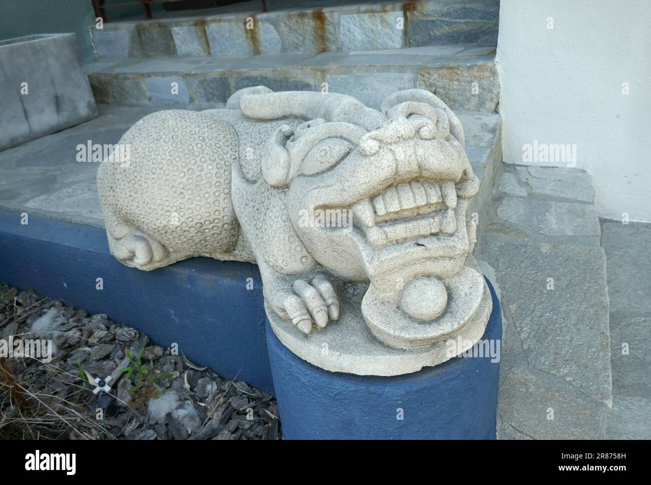Beverly Hills, California, USA 17th June 2023 Dragon Statue on June 17 ...