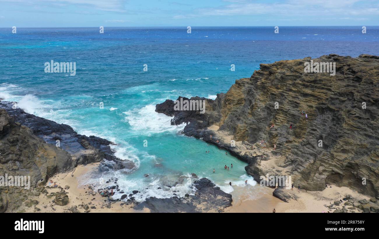 Halona beach cove blowhole hi-res stock photography and images - Alamy