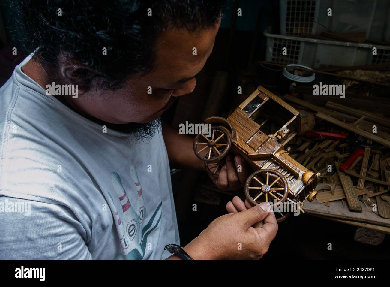 Bogor, Indonesia. 17th June, 2023. A craftsman makes automotive ...