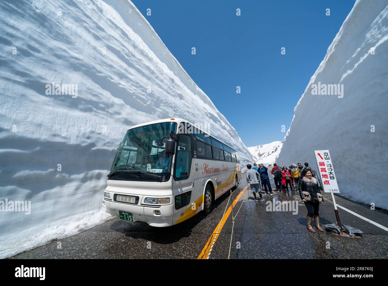 Bus drives past in snowy hi-res stock photography and images - Alamy