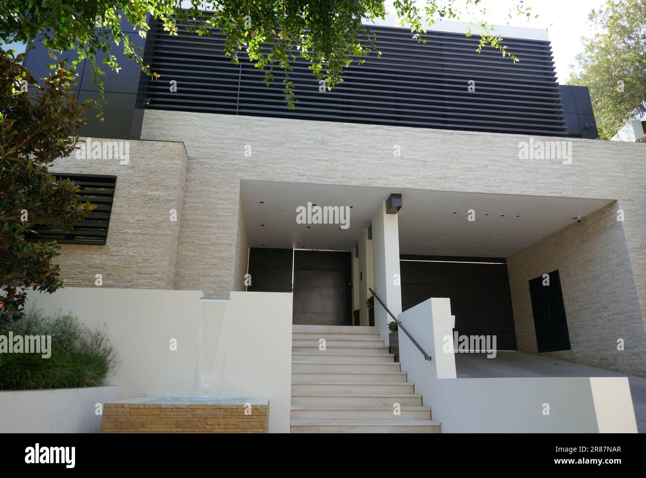 Beverly Hills, California, USA 17th June 2023 Rapper/Singer Post Malone Former home/house at ...