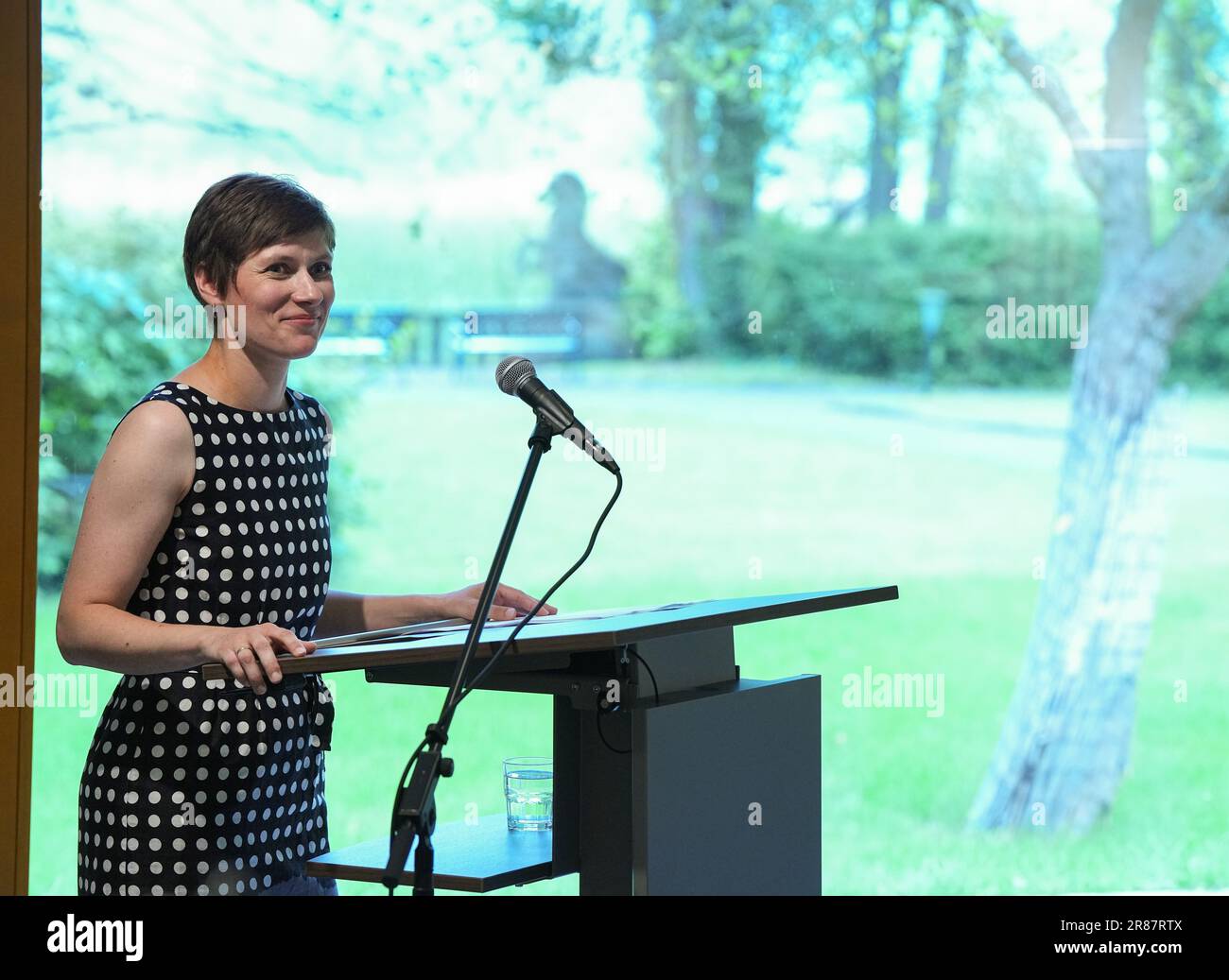 Brecht weigel memorial hi-res stock photography and images - Alamy