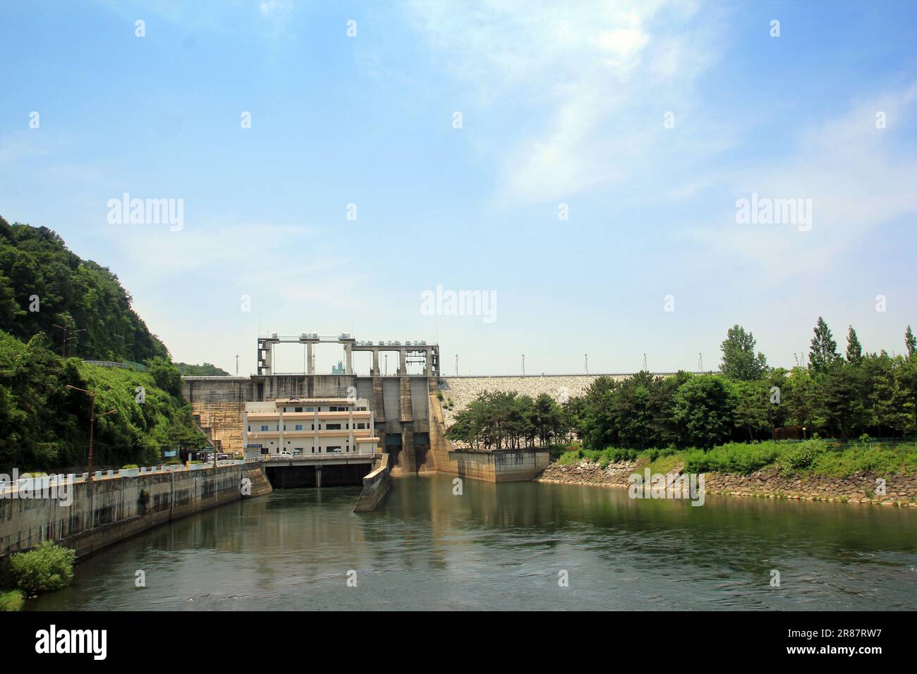 Photo of Namgang Dam, hydroelectric power plant dam in Namgang, Jinju ...