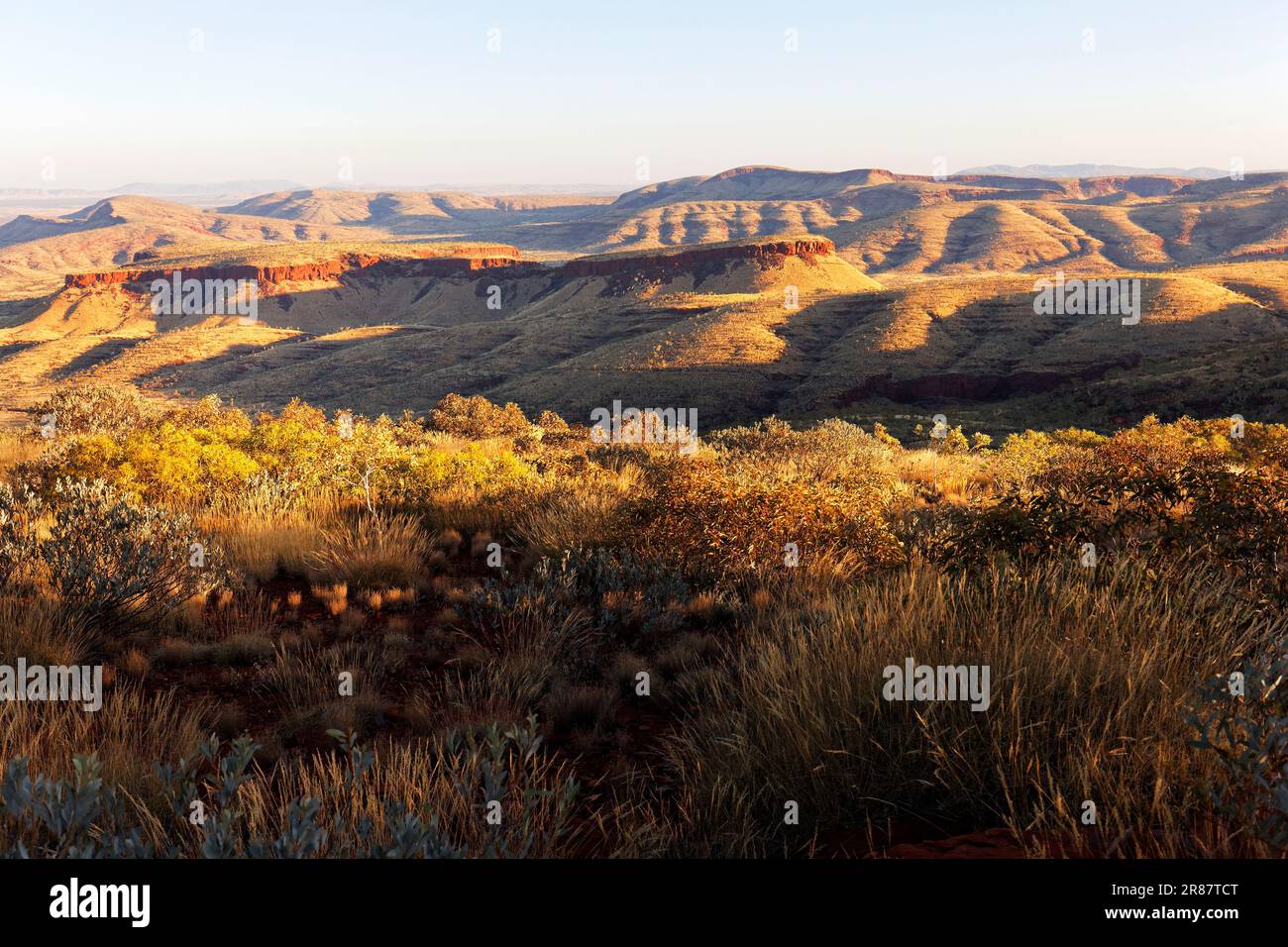 Vastness of the Pilbara landscape seen from Mount Sheila, Western ...