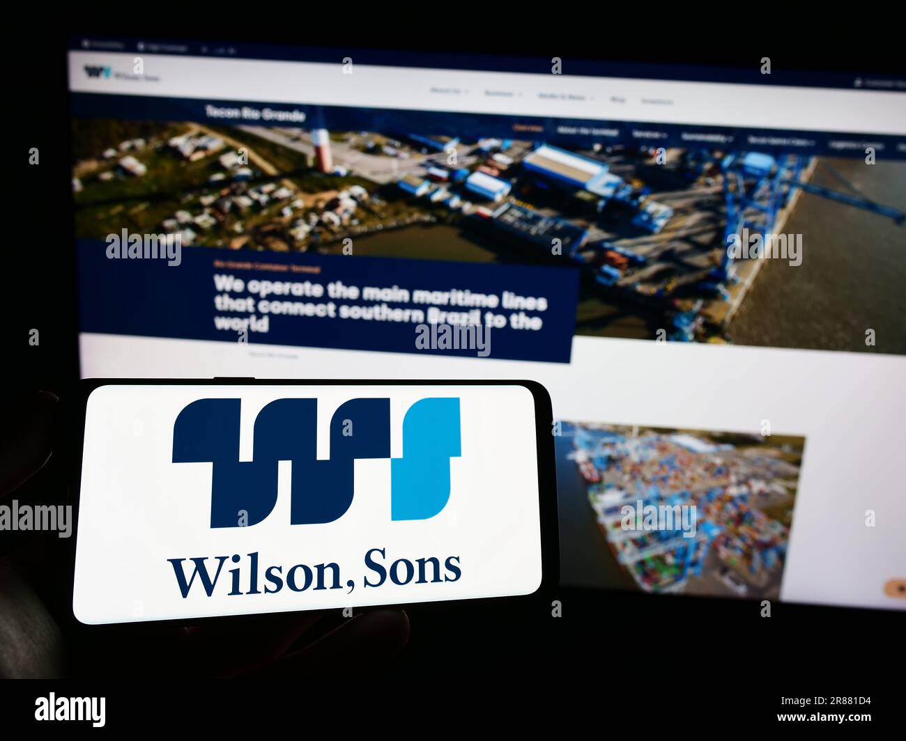 Wilson logo hi-res stock photography and images - Alamy