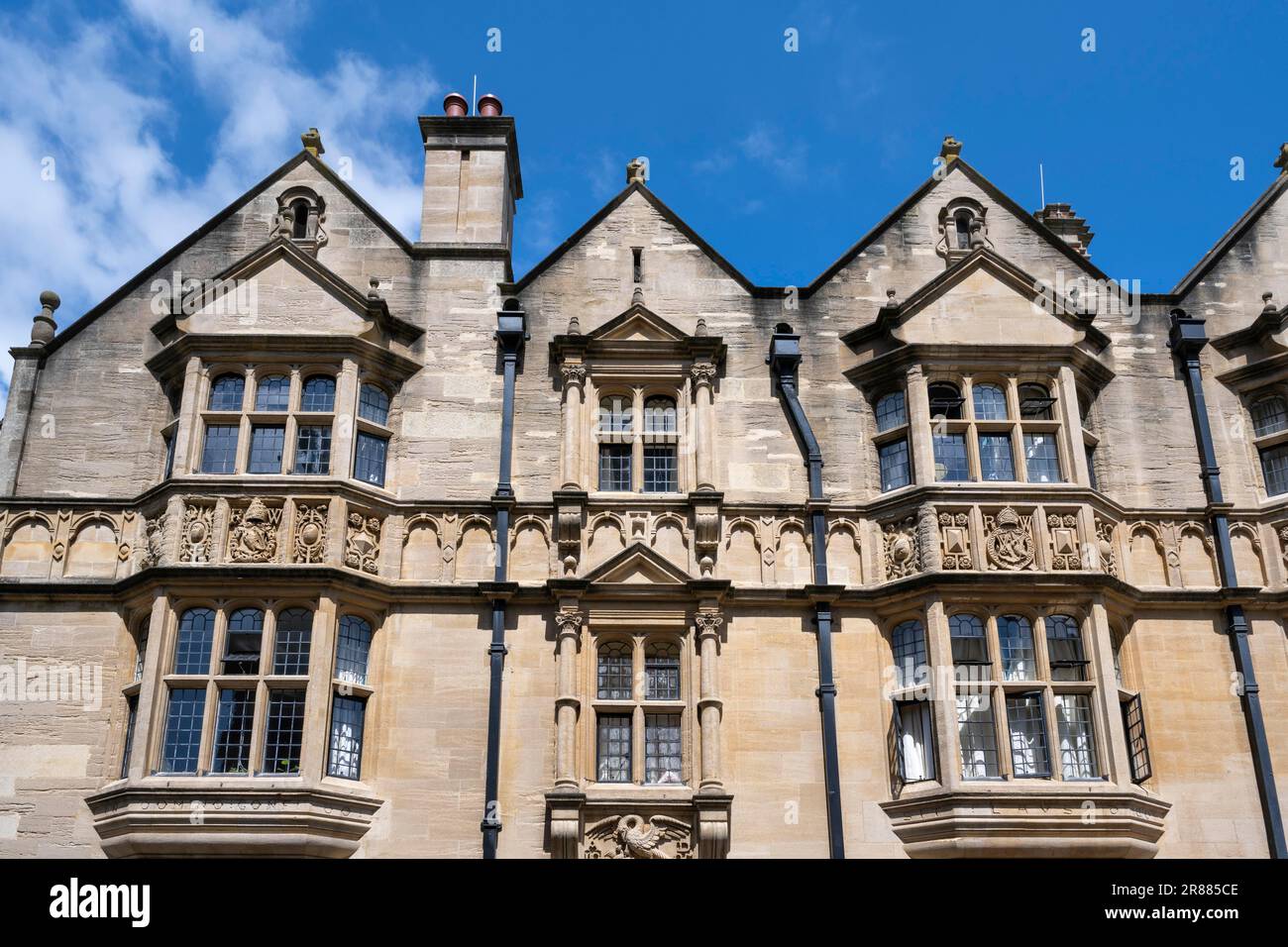 Old Town House with Bay Window in Oxford Old Town, Oxfordshire England ...
