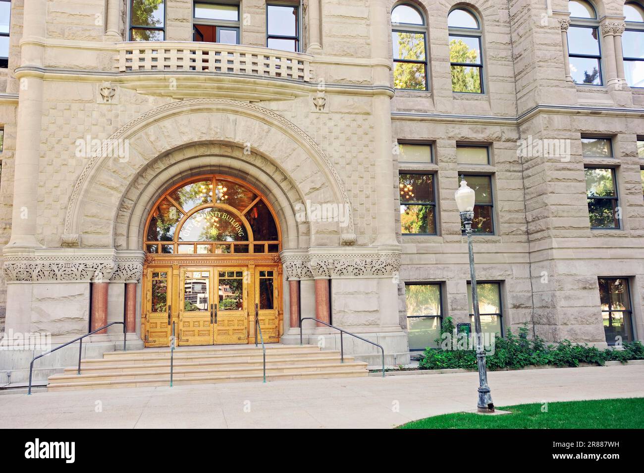 Utah county administration building hi-res stock photography and images ...