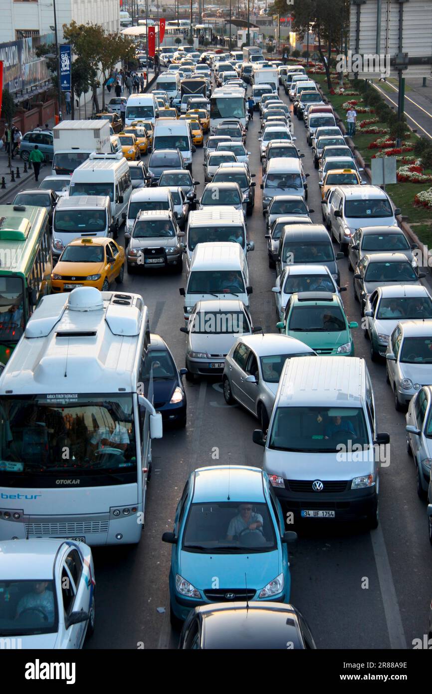 Downtown istanbul hi-res stock photography and images - Alamy