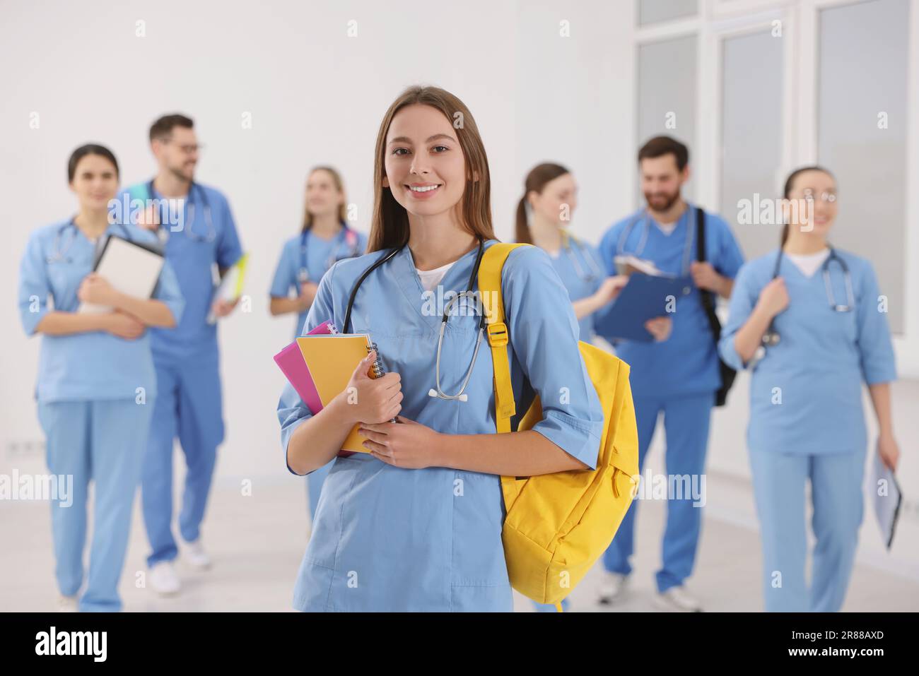 Medical school intern hi-res stock photography and images - Alamy