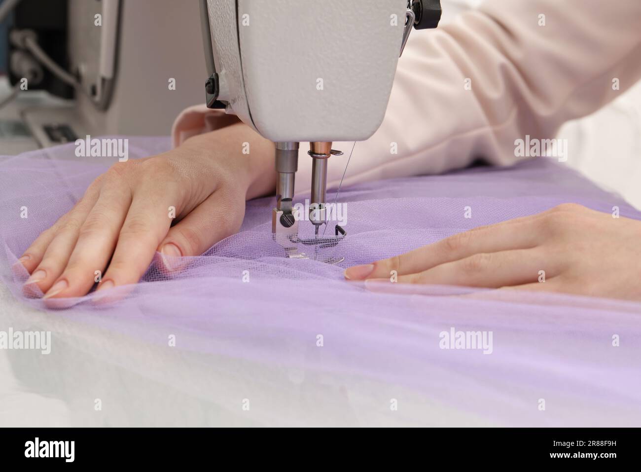 New new sewing machine hi-res stock photography and images - Alamy