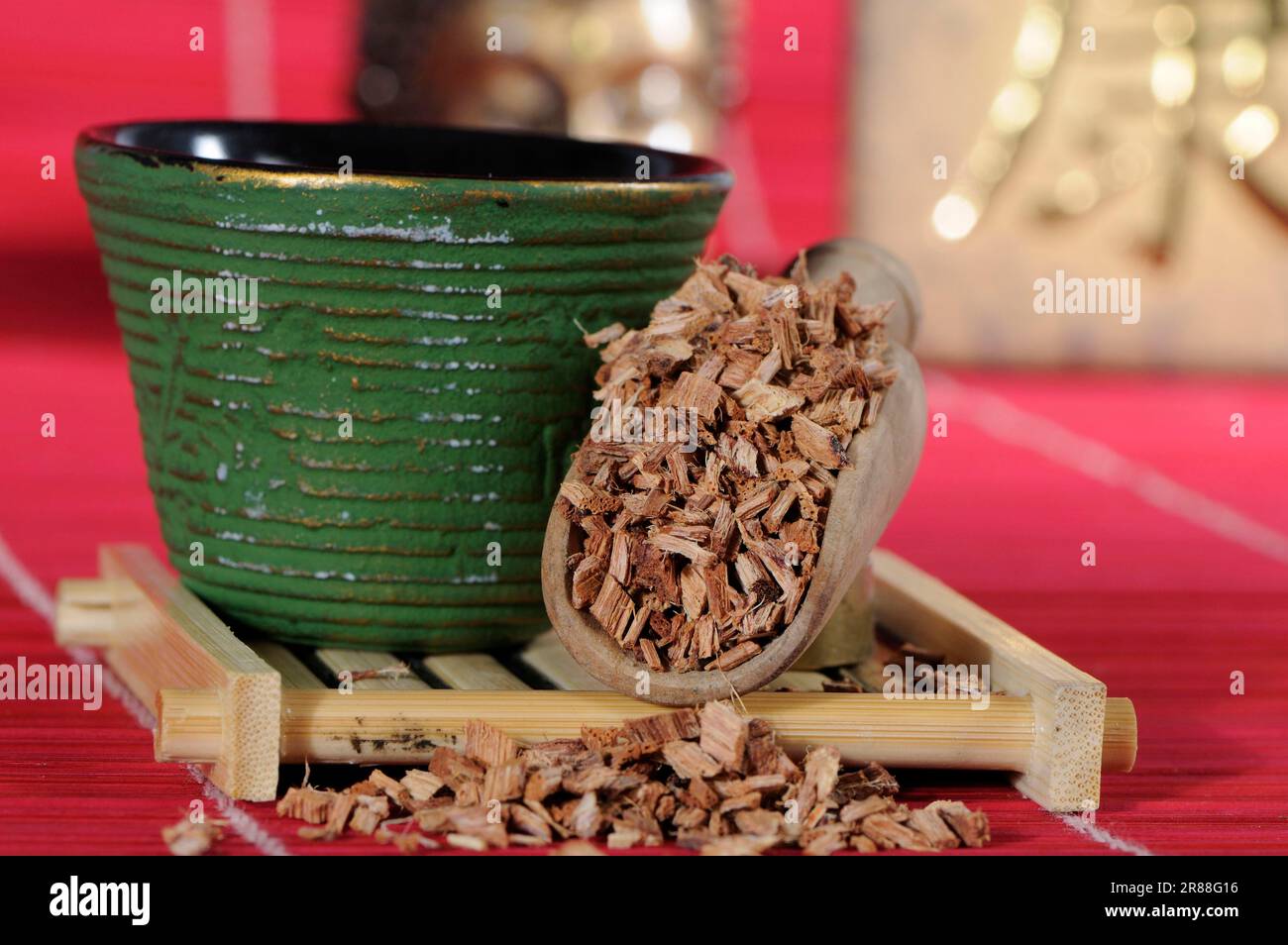 Cup Chicken Blood Stem Tea (Spatholobi Caulis), Ji Xue Teng, Chicken ...